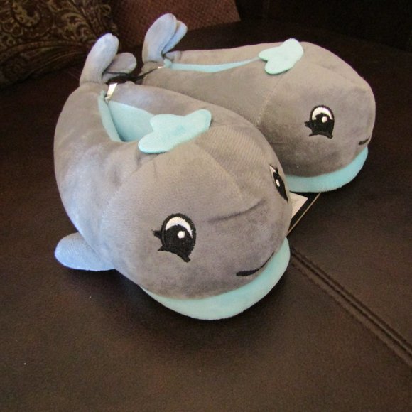 dELiA*s | Shoes | Delias Girls Whale Slippers 112 | Poshmark